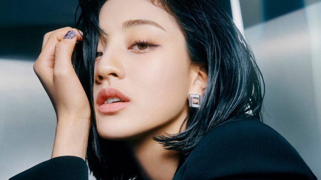 Trainee por 10 anos, Jihyo agora é soprano do Twice: conheça sua trajetória