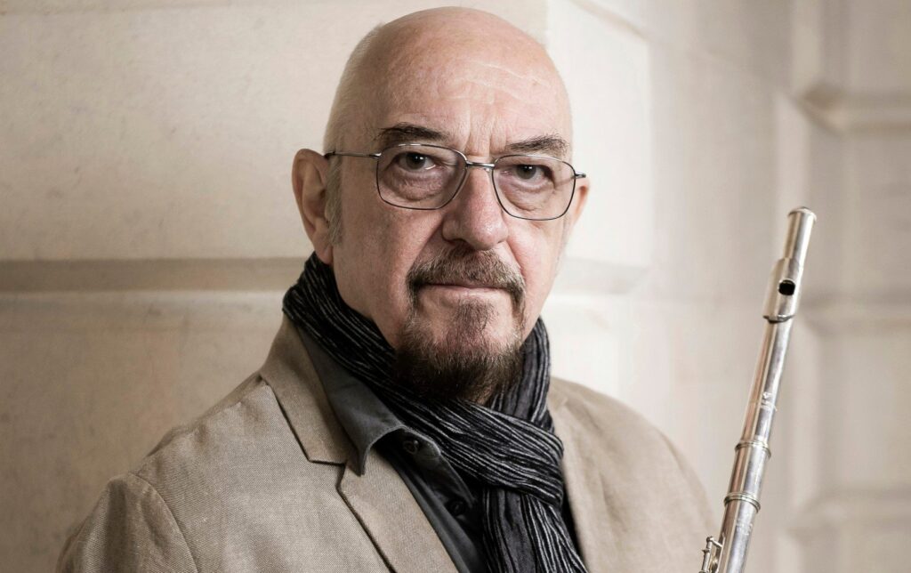 Ian Anderson volta ao Brasil sem nenhum membro original do Jethro Tull