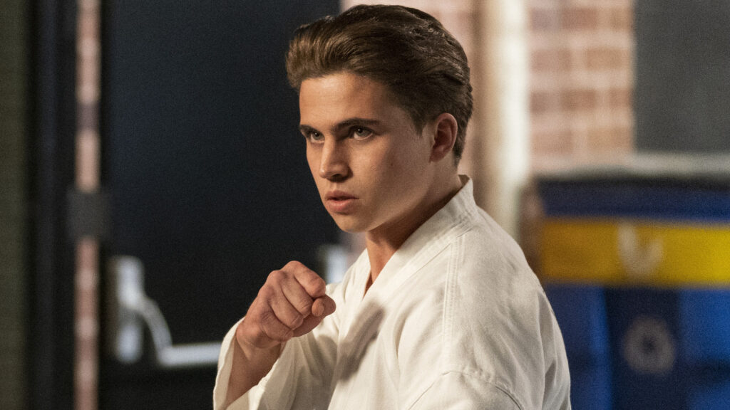 Tanner Buchanan: altura, idade, filmes e tudo sobre o ator de Cobra Kai